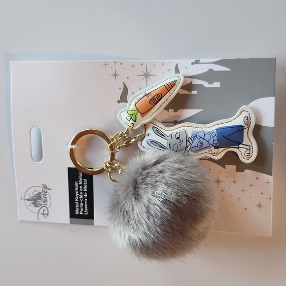 Disney | Accessories | Disney Collectible Keychain Zootopia Nwt | Poshmark